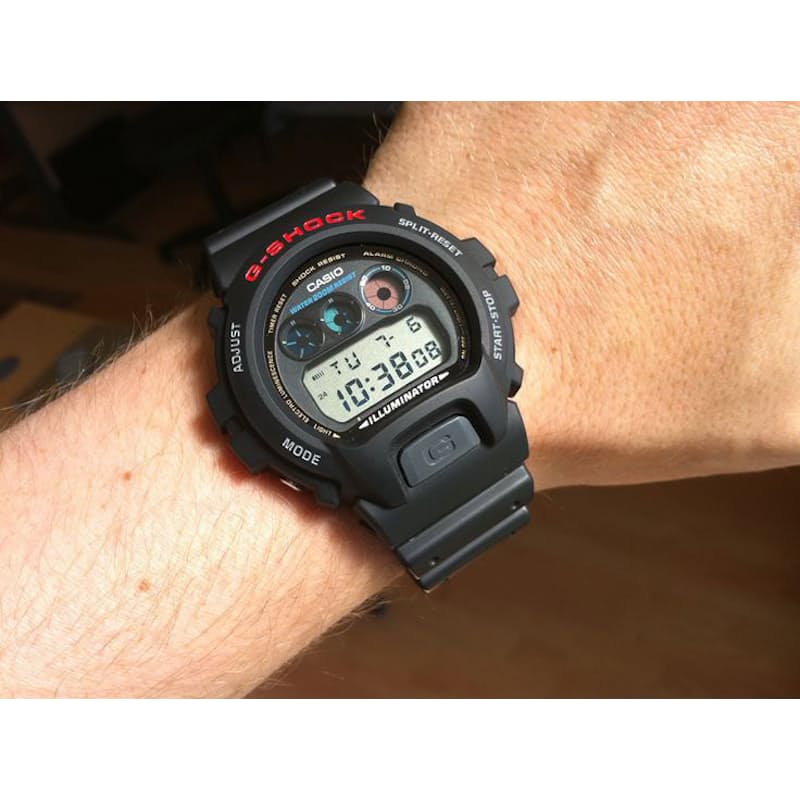 44 Off On Casio Classic Dw6900 1v G Shock Analog Wrist Watch