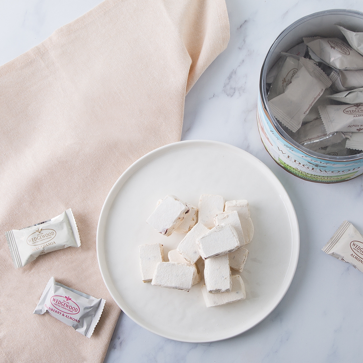 43% off on Wedgewood Pack of 2 Easter Themed Chocolate & Plain Assorted ...